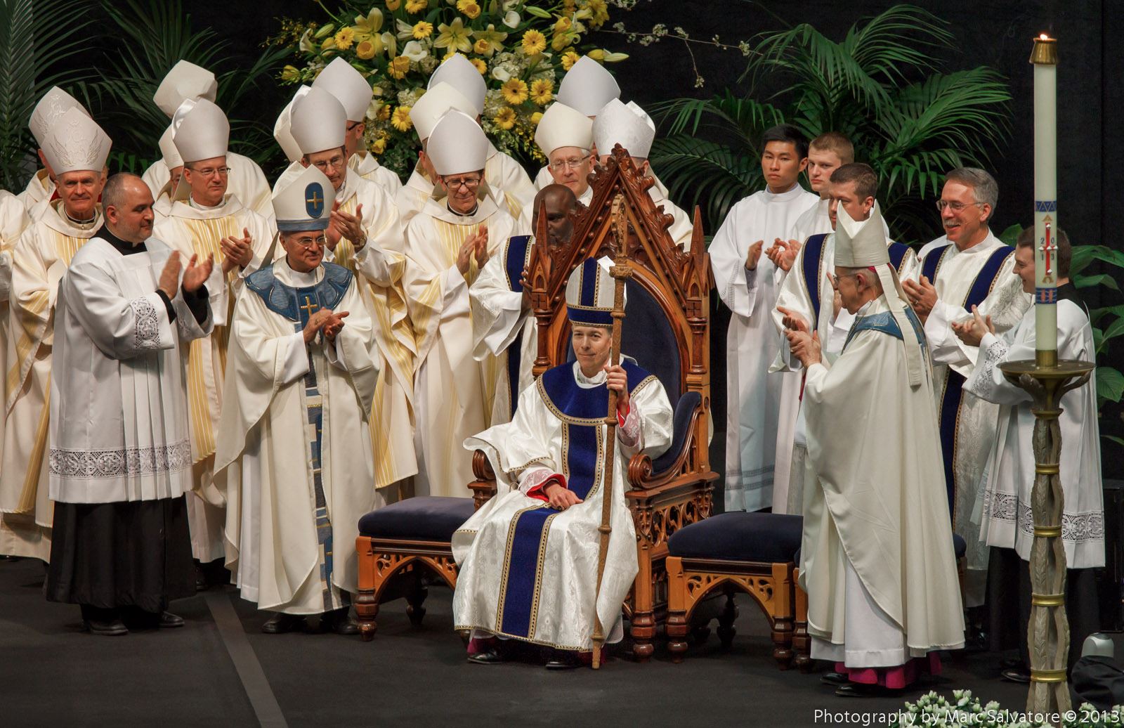 Philothea on Phire: Archbishop Sample Installation Mass Photos